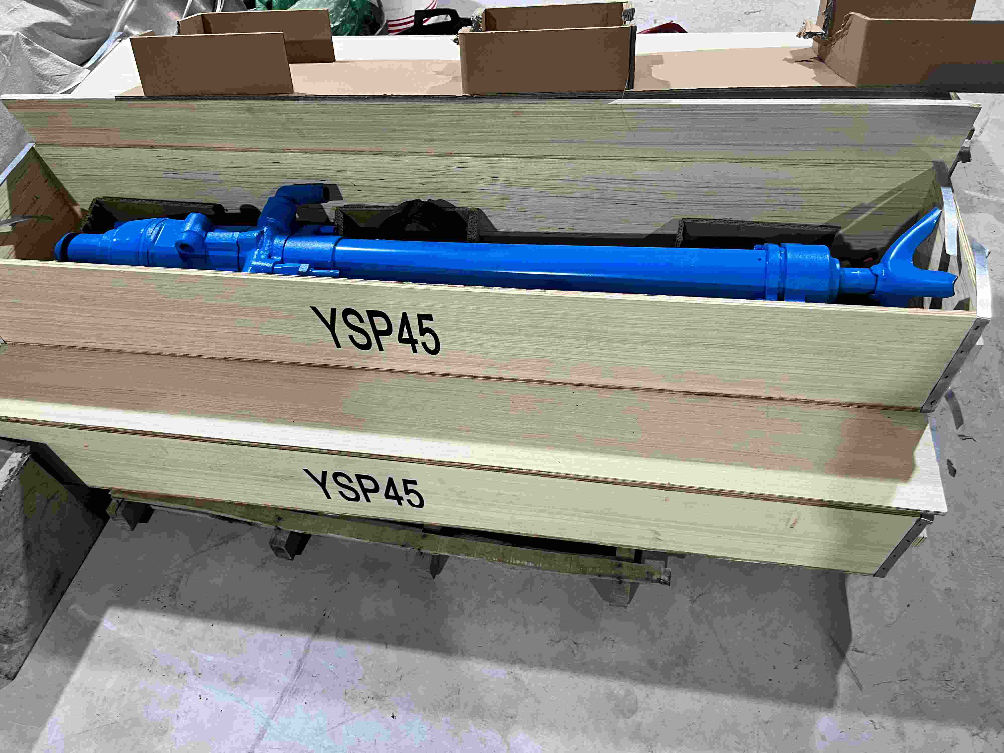 BBD46 Stopper rock drill